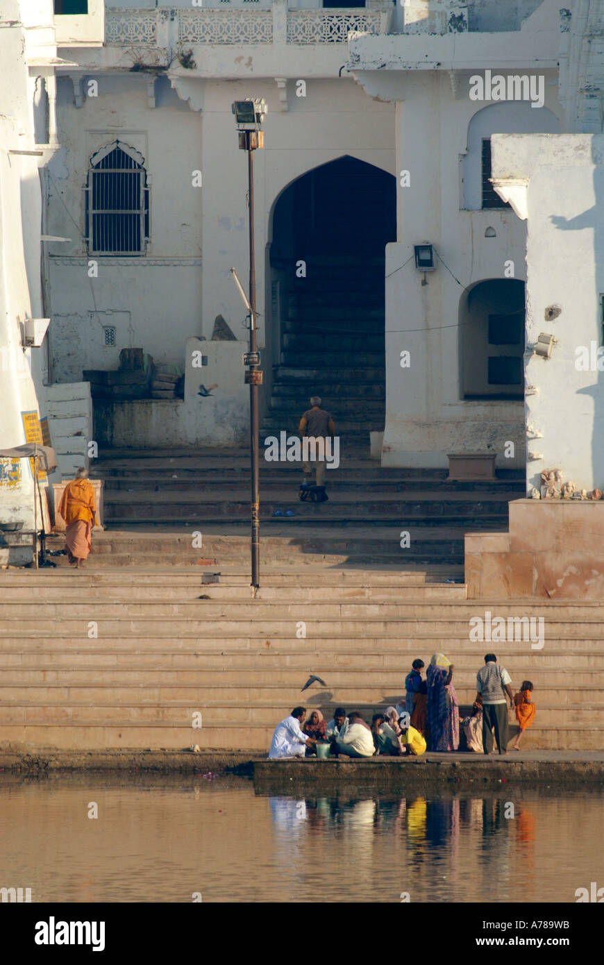Bathing ghats at the holy city of Pushkar Rajasthan India Stock Photo ...