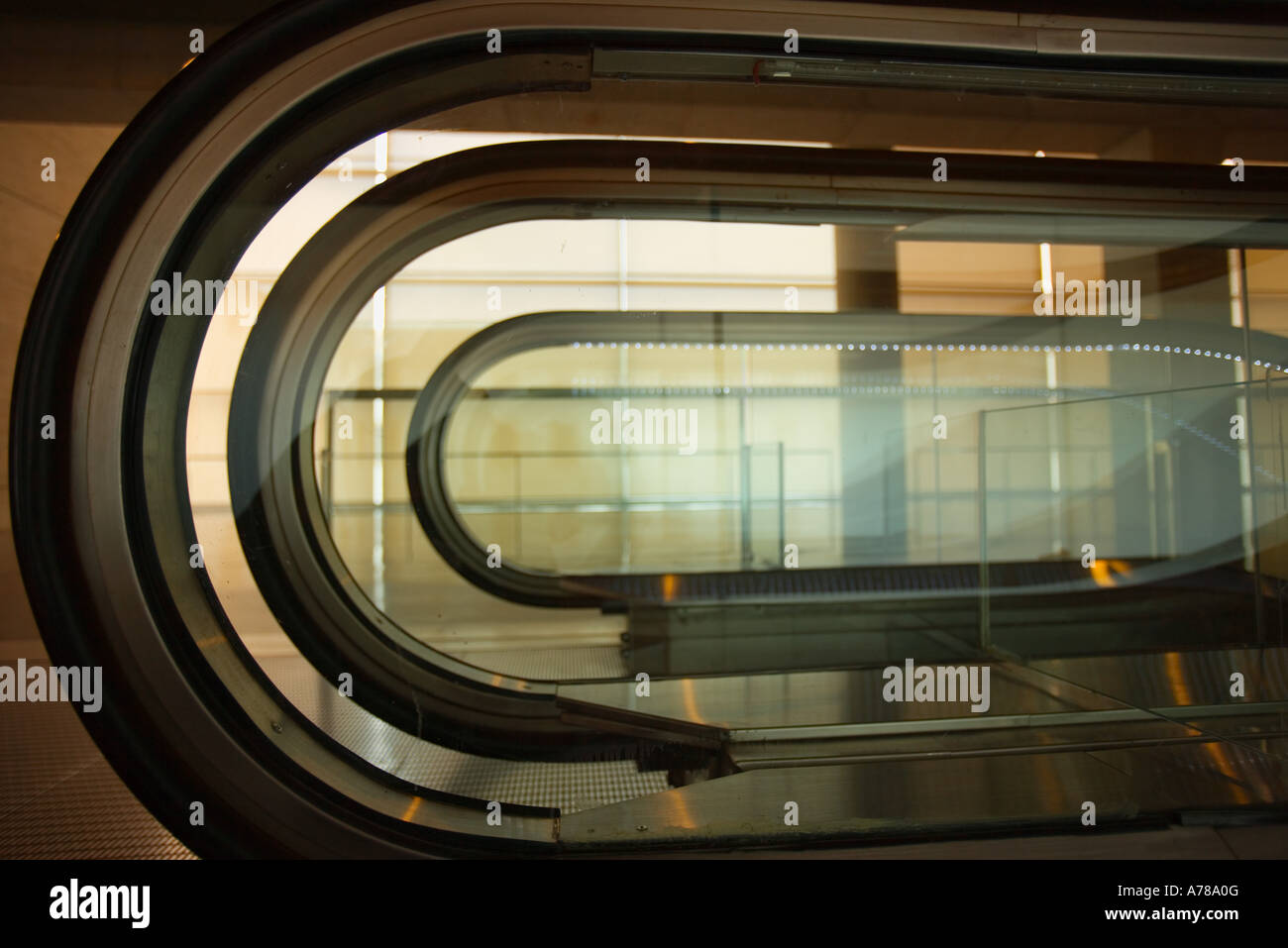 Curved Escalator High Resolution Stock Photography and Images - Alamy