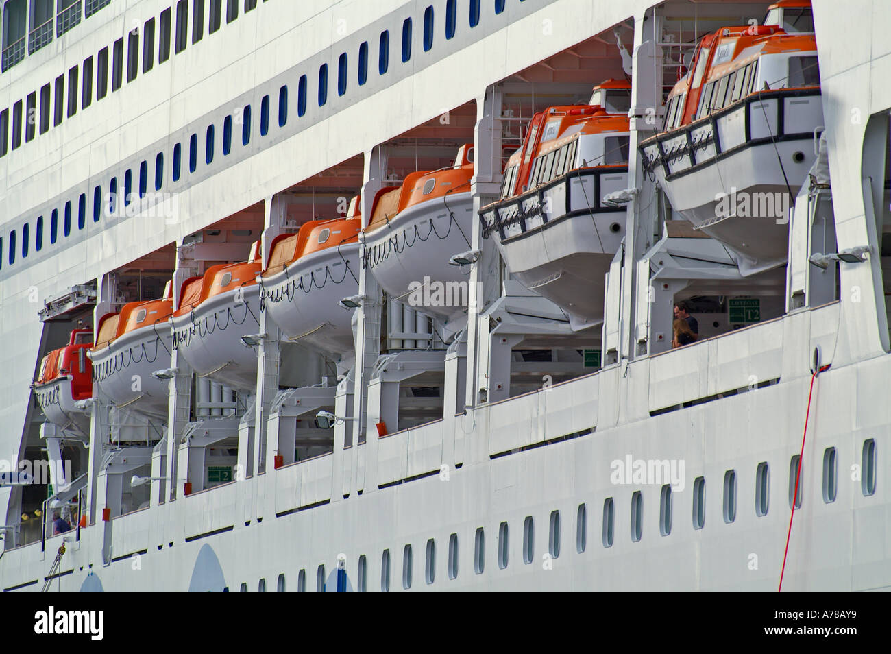 cruising ship life boats Stock Photo - Alamy