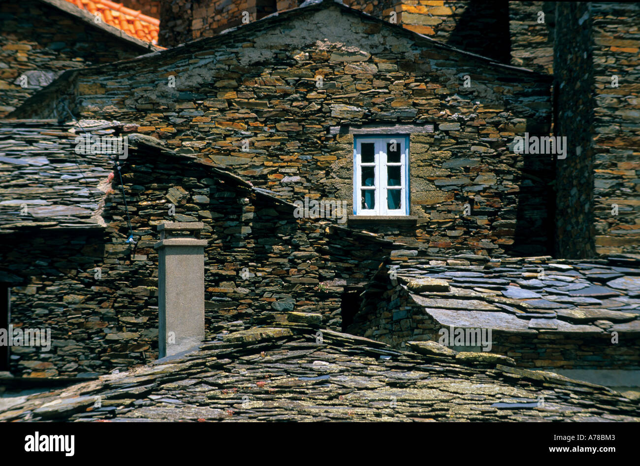 Typical Slate Houses of Piodao, Serra do Acor, Portugal Stock Photo - Alamy