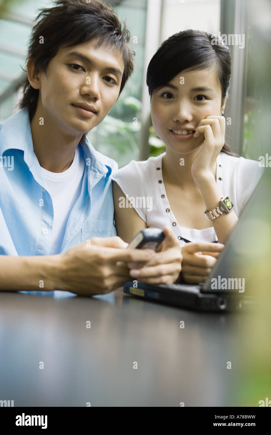 Portrait asian woman using camera hi-res stock photography and images ...
