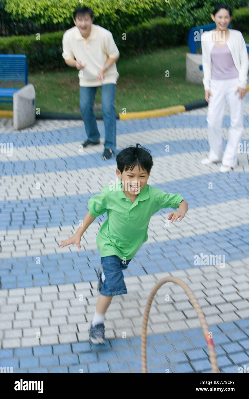 Parents family hula hoop hi-res stock photography and images - Alamy
