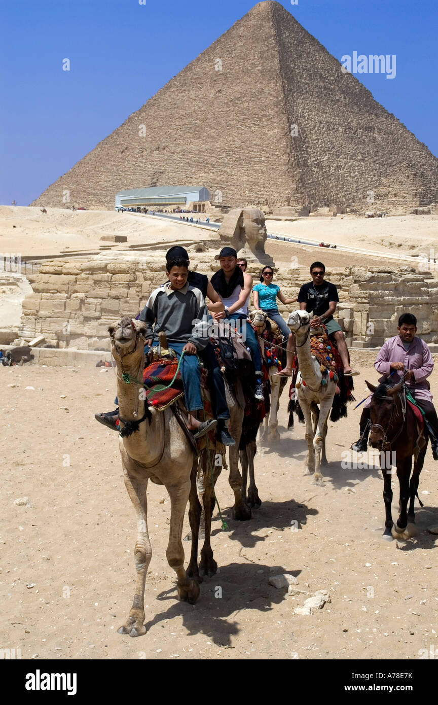 Couple on camels hi-res stock photography and images - Alamy