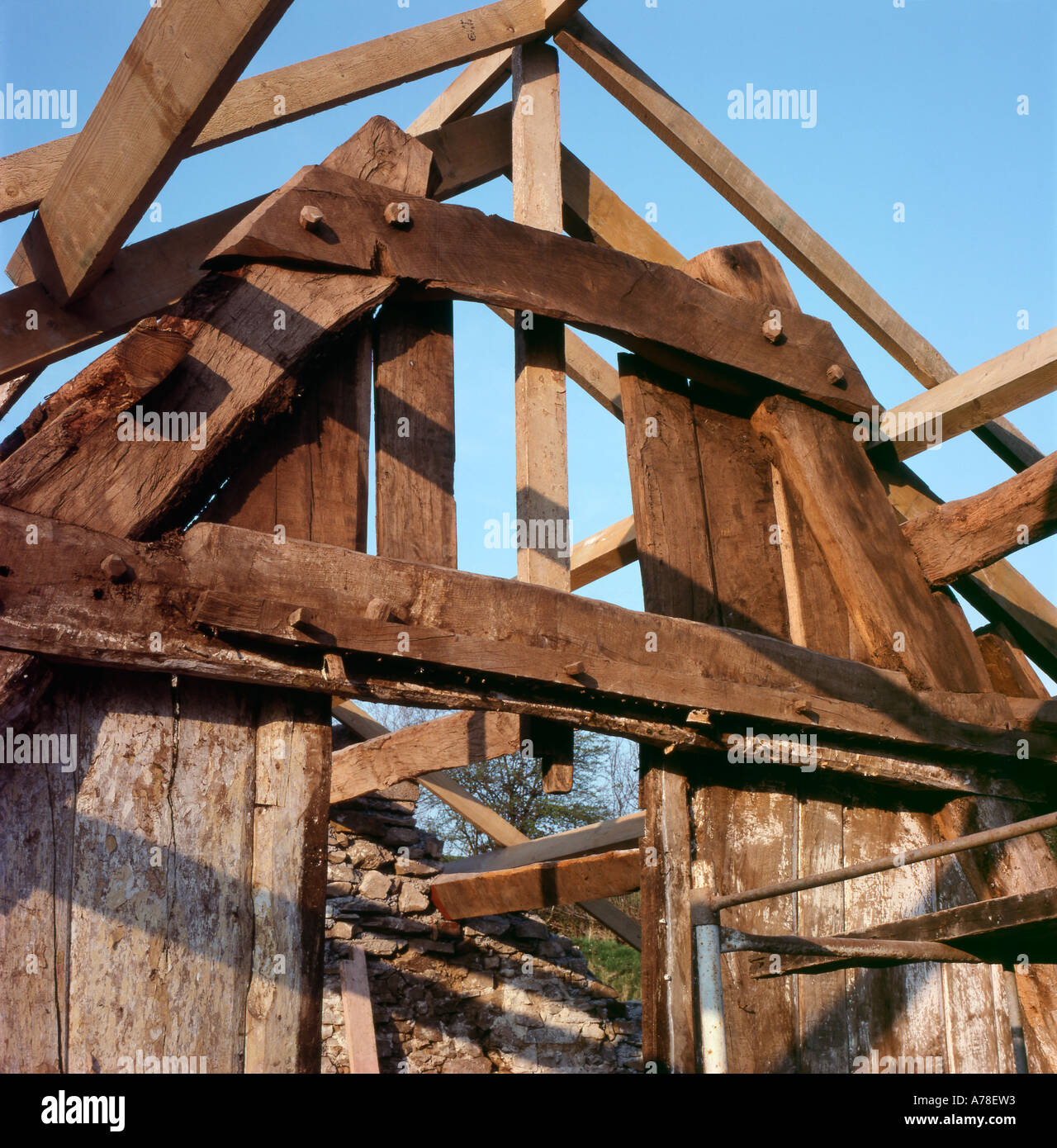 Cruck hi-res stock photography and images - Alamy