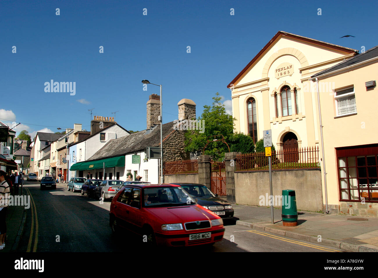 UK Wales Gwynedd Pwllheli town centre Penlan chapel Stock Photo - Alamy