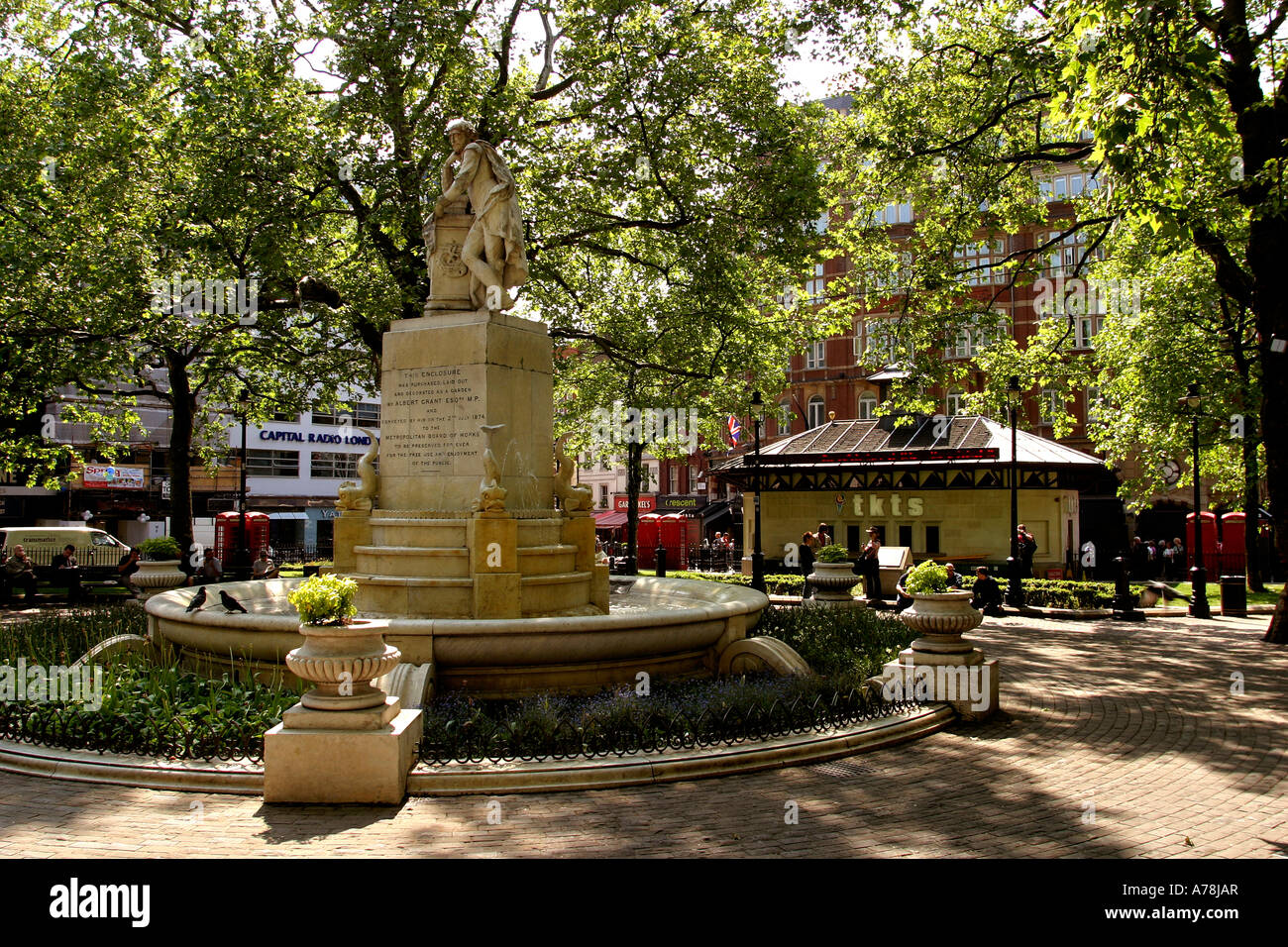 Cut leicester square hi-res stock photography and images - Alamy