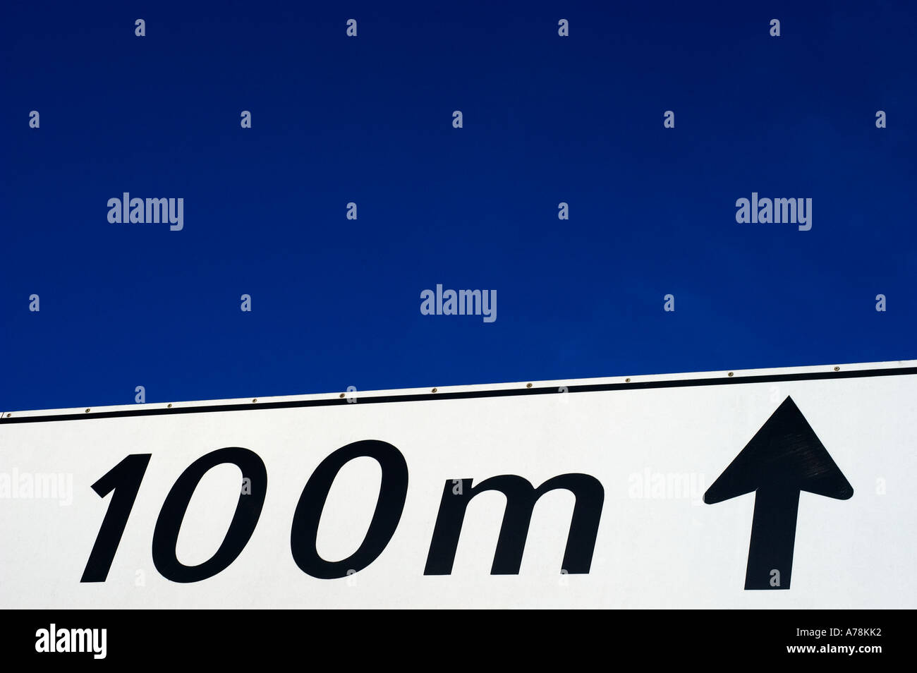 100 meter hi-res stock photography and images - Alamy