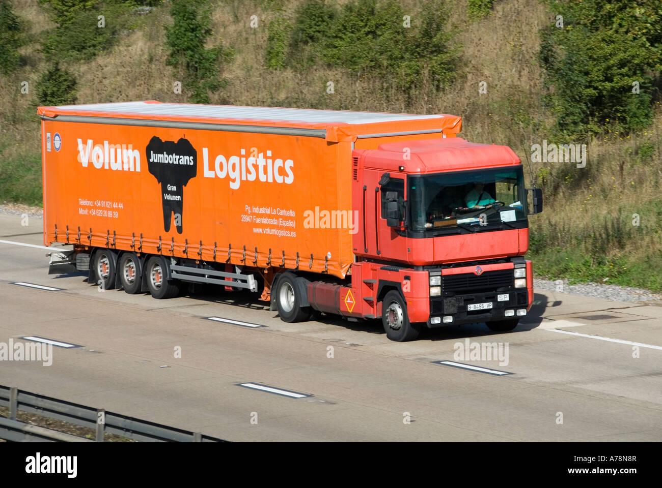 Volum logistics articulated trailer lorry from Spain Stock Photo - Alamy
