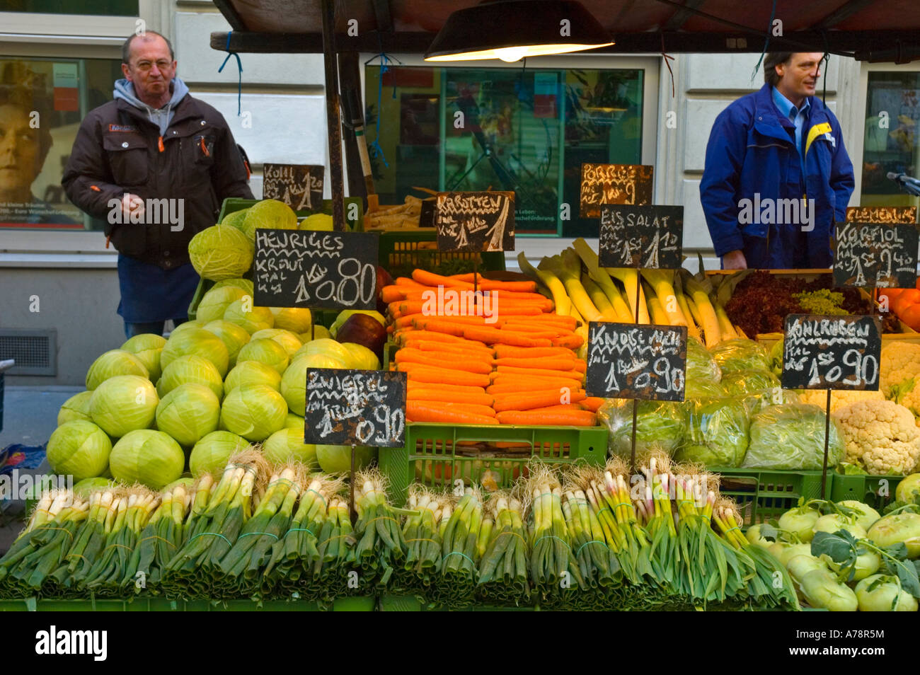 Brunnenmarkt Stock Photos & Brunnenmarkt Stock Images - Alamy