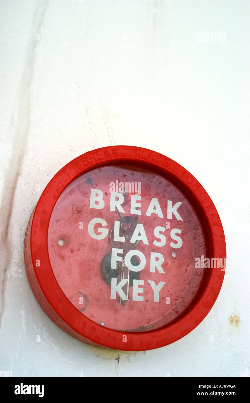 Push bottom hi-res stock photography and images - Alamy