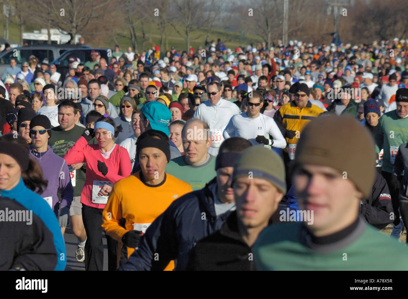 Race crowd hi-res stock photography and images - Alamy