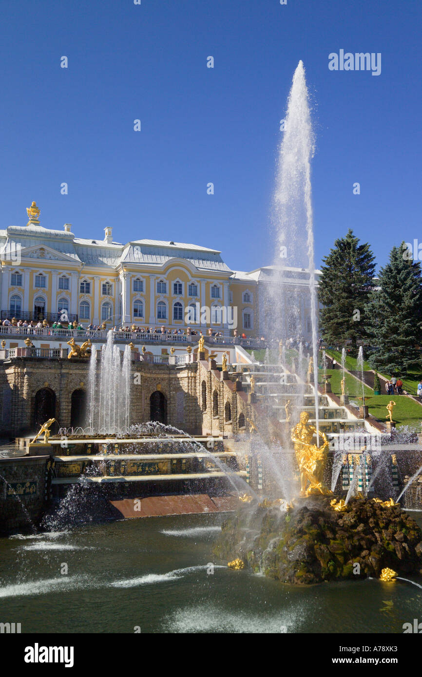 The Samson Fountain and Great Cascade Peterhof Palace St Petersburg ...