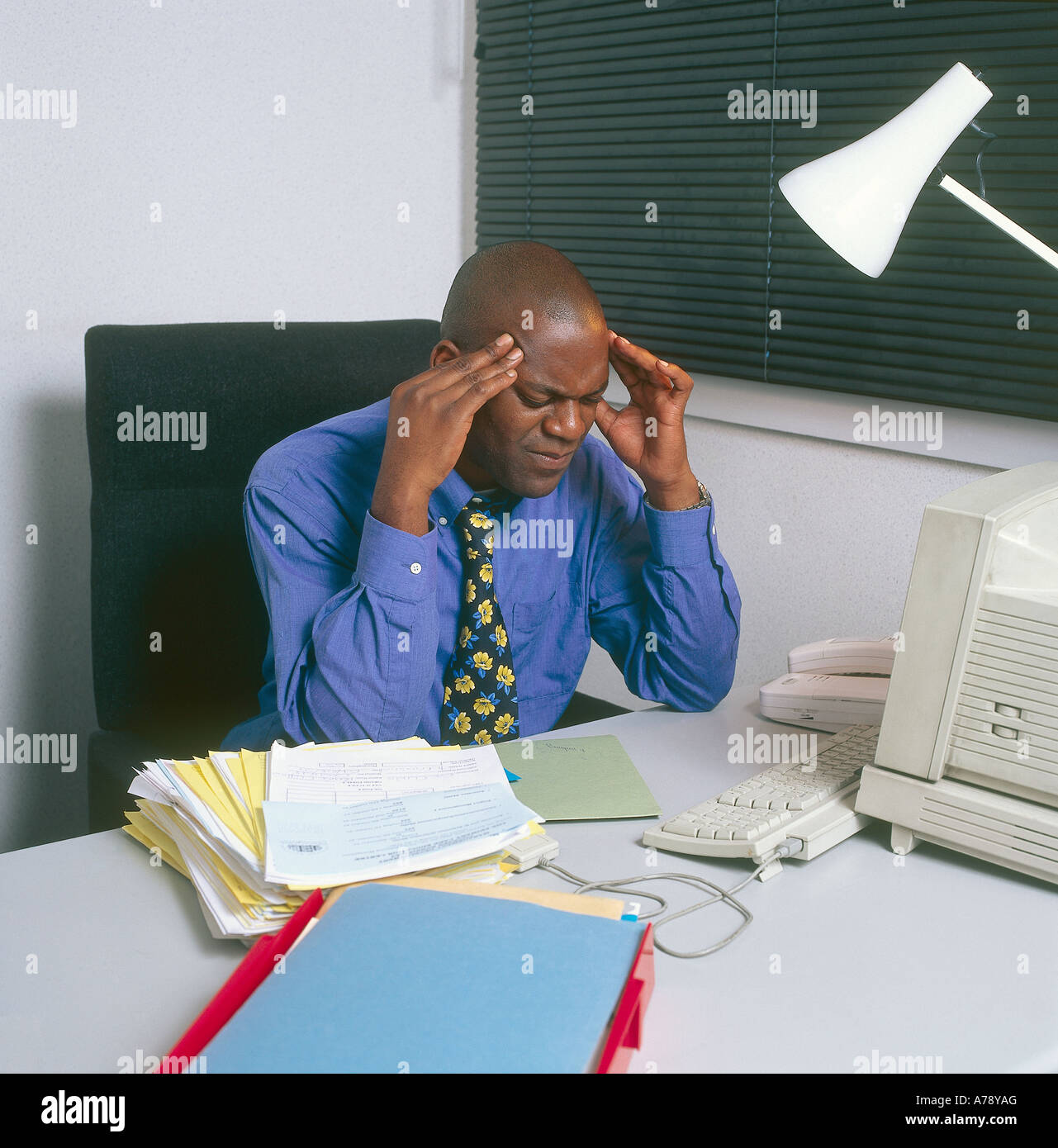 Nhs man hi-res stock photography and images - Alamy