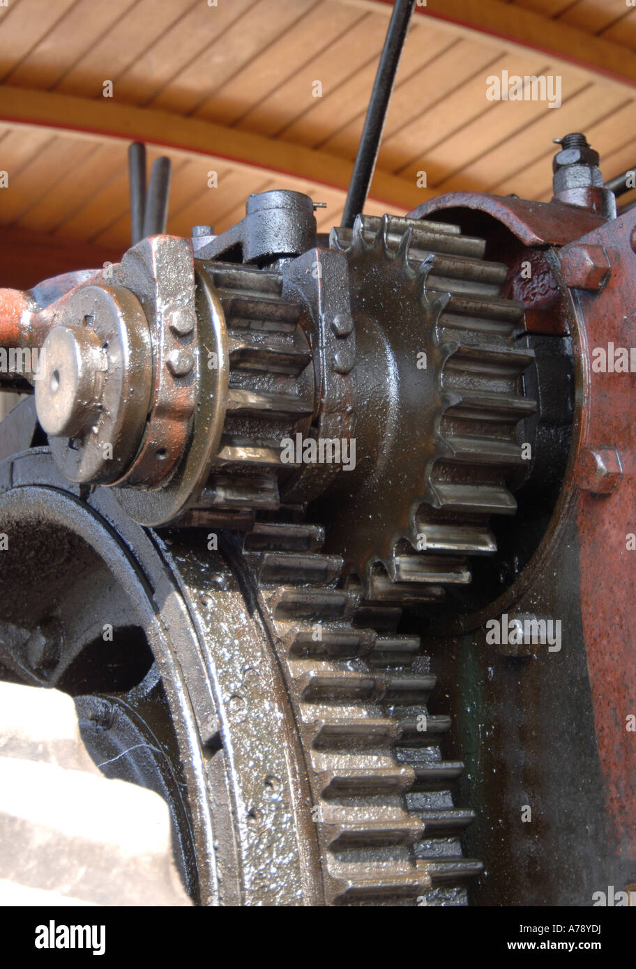 Gear ratio hi-res stock photography and images - Alamy
