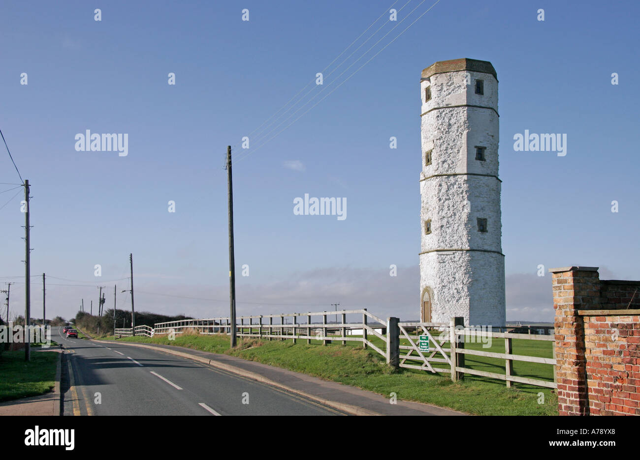 England's oldest surviving lighthouse - the 17th century 'Chalk Tower ...