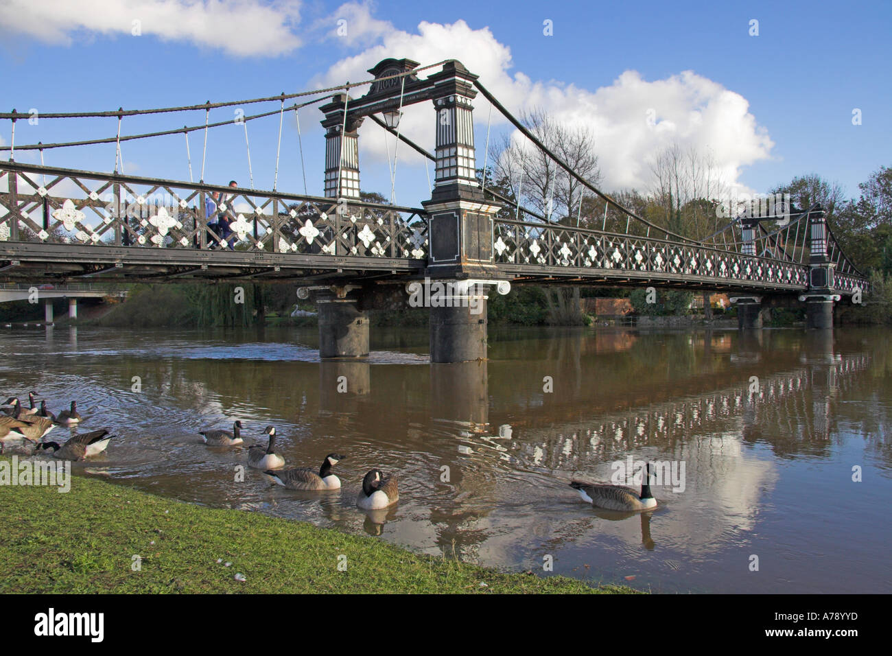The Ferry Bridge over the River Trent, Stapenhill, Burton upon Trent ...