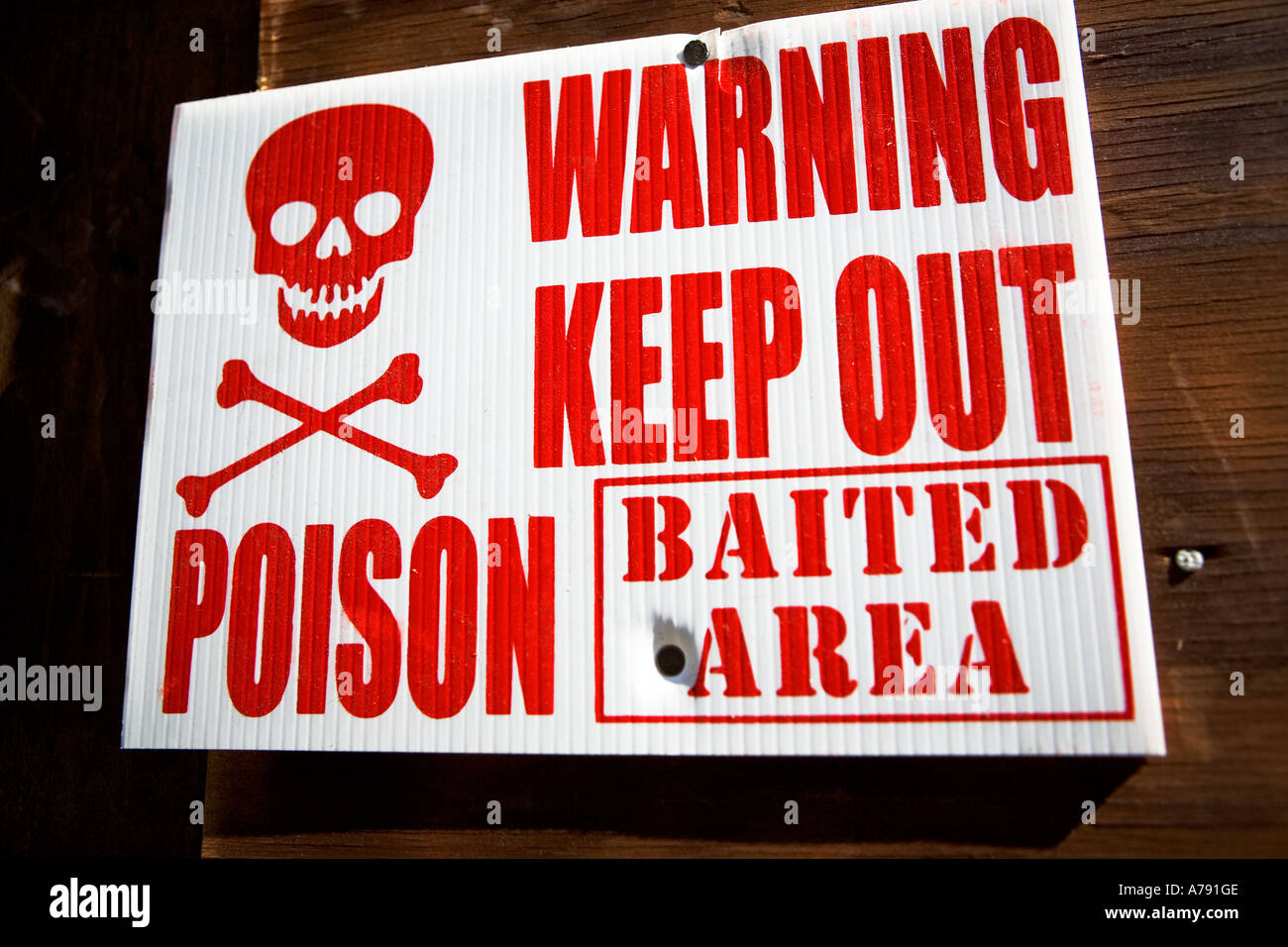 Poison bait warning hi-res stock photography and images - Alamy