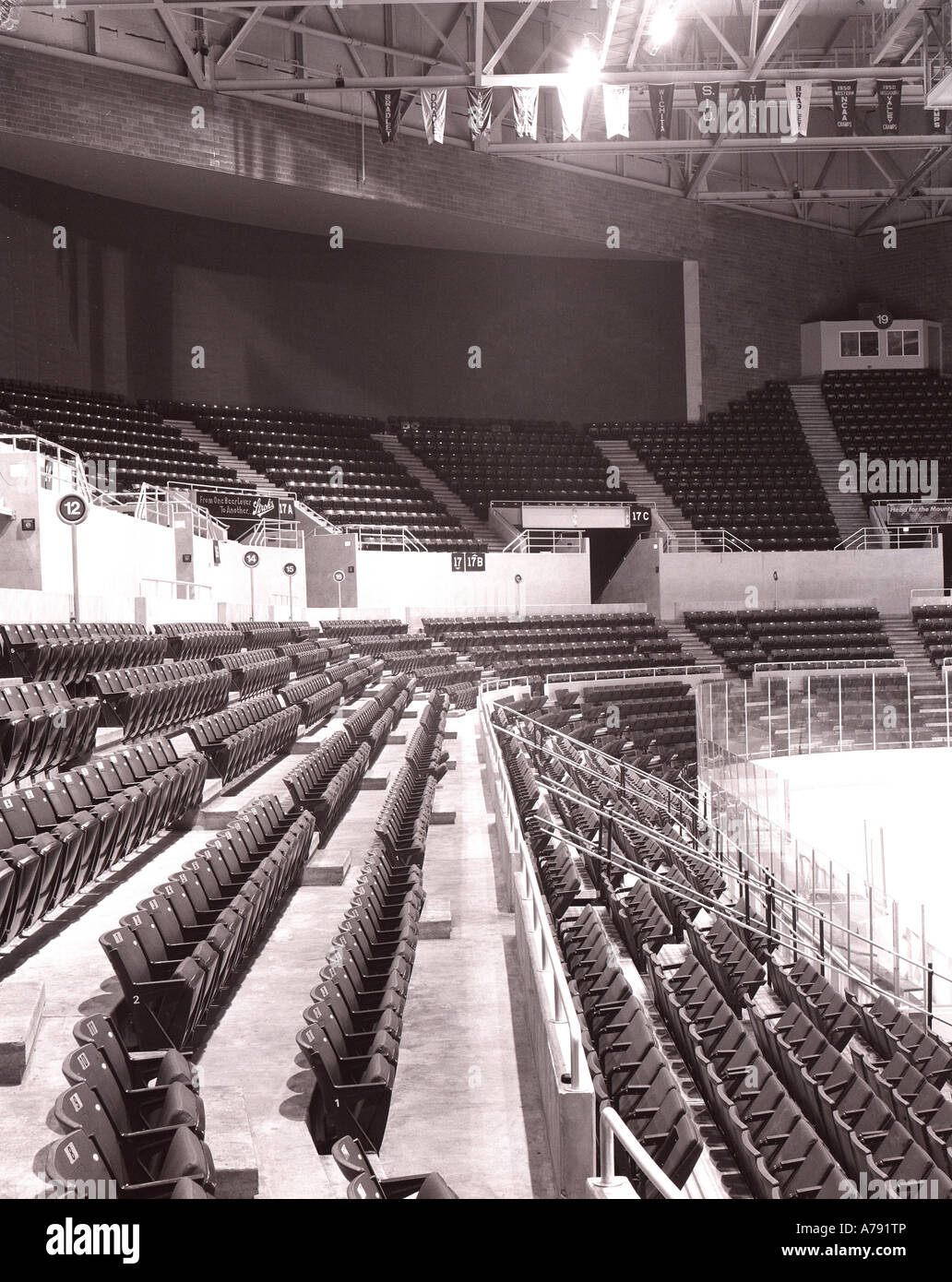 Geometric architecture of a public arena building Stock Photo - Alamy
