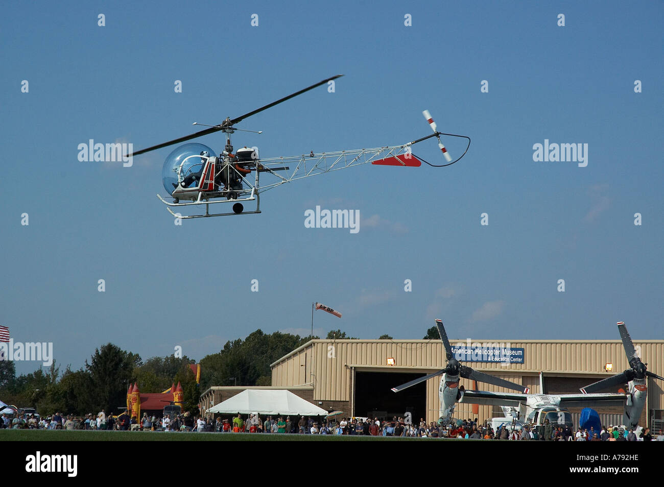 Bell 47 Helicopter Stock Photo - Alamy