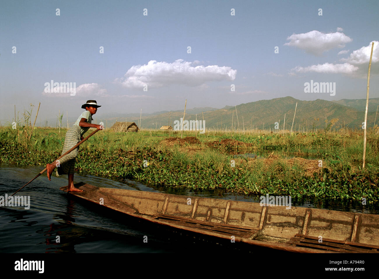 Myanmar Inle Lake Floating Garden Stock Photo - Alamy