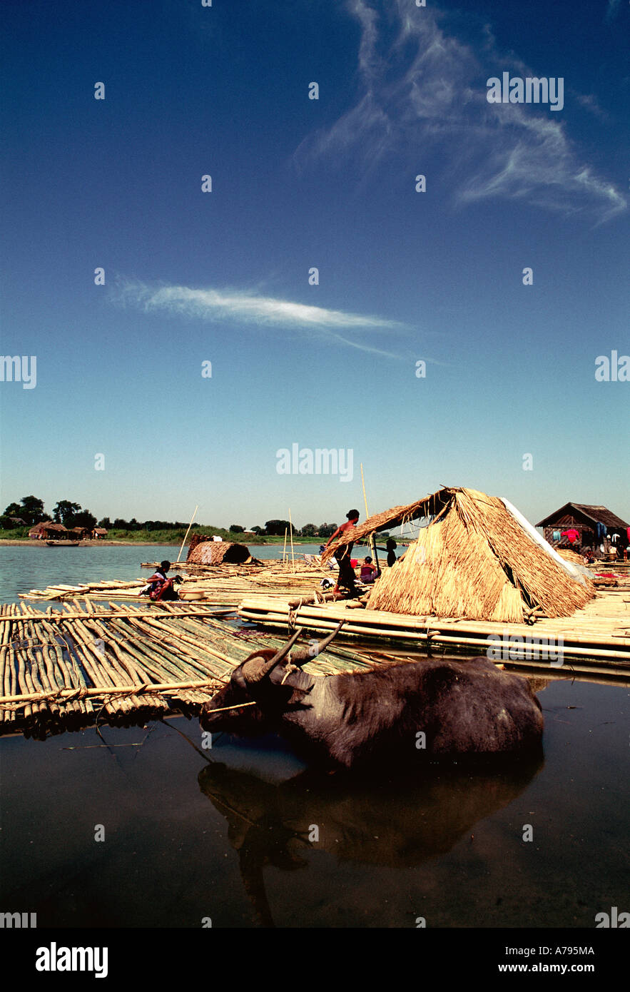 Bois et villages hi-res stock photography and images - Alamy