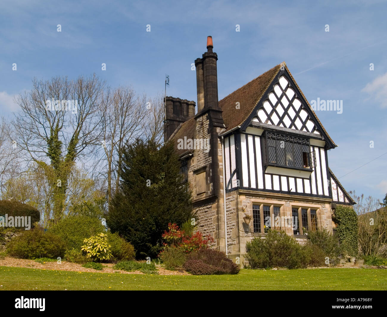 A country cottage at Ilam Village in the Peak District, Derbyshire UK ...