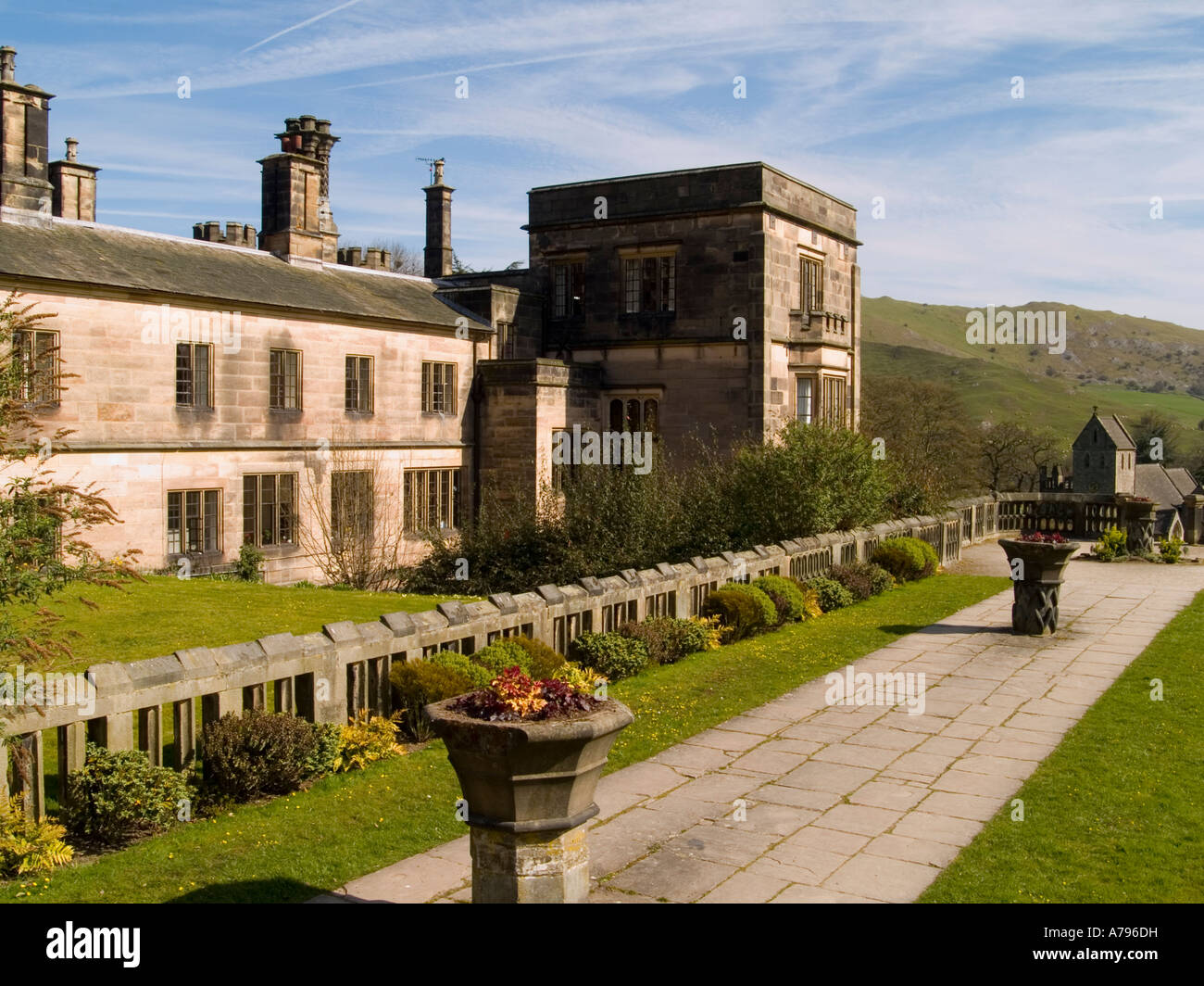 Ilam hall yha hi-res stock photography and images - Alamy