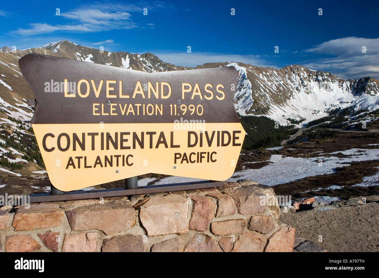 Summit of Loveland Pass Colorado USA May 2006 Stock Photo - Alamy
