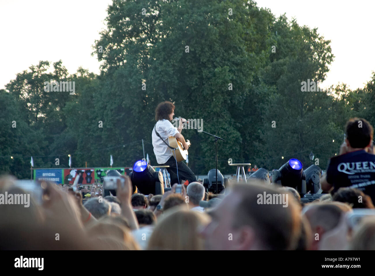 Queen rock band fans hi-res stock photography and images - Alamy