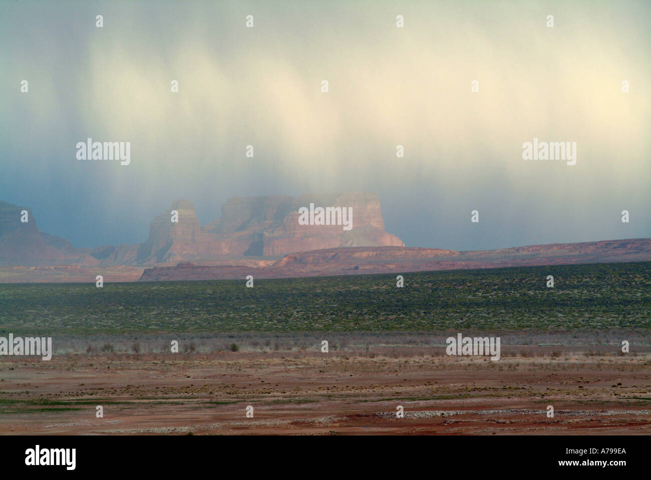 Lake powell 18 hi-res stock photography and images - Alamy