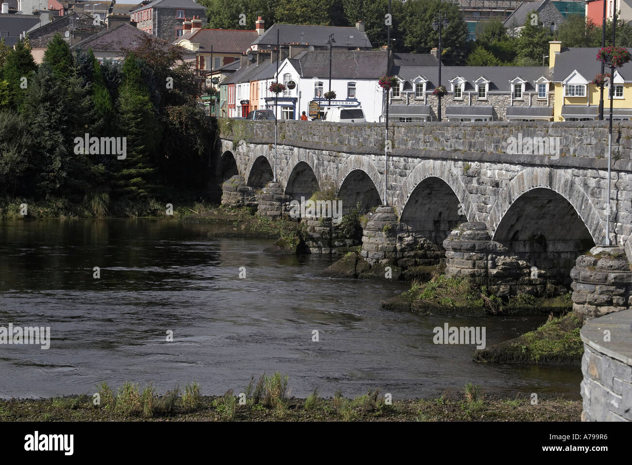 Killorglin bridge river hi-res stock photography and images - Alamy