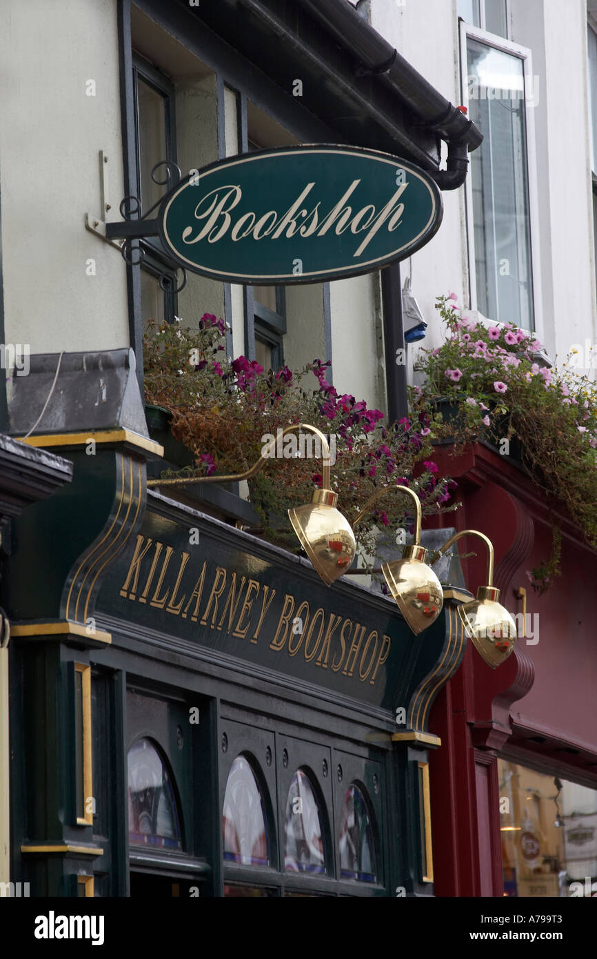 Killarney street signage hi-res stock photography and images - Alamy