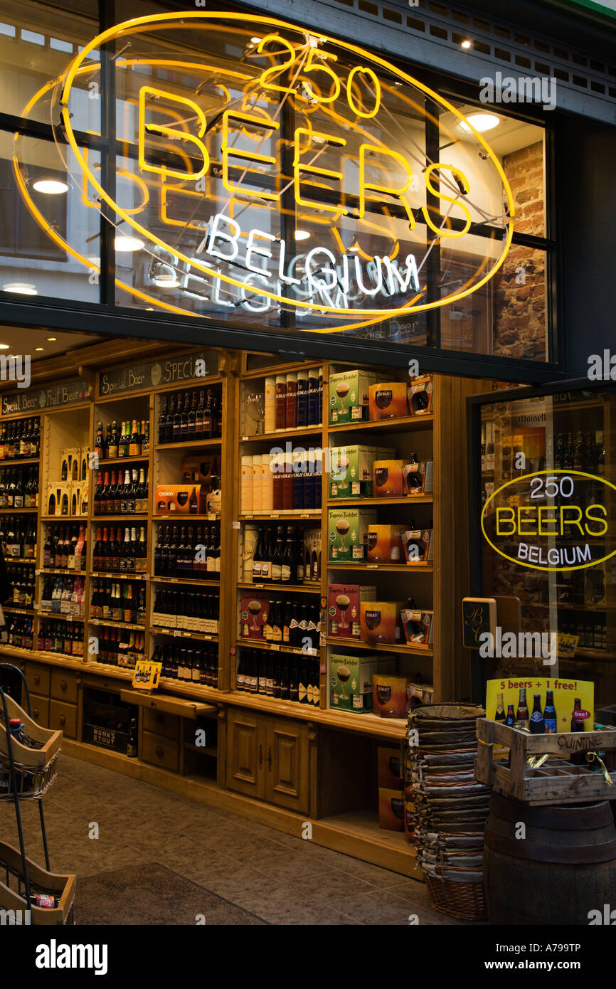 Inviting Beer Shop in Brussels Belgium Stock Photo - Alamy