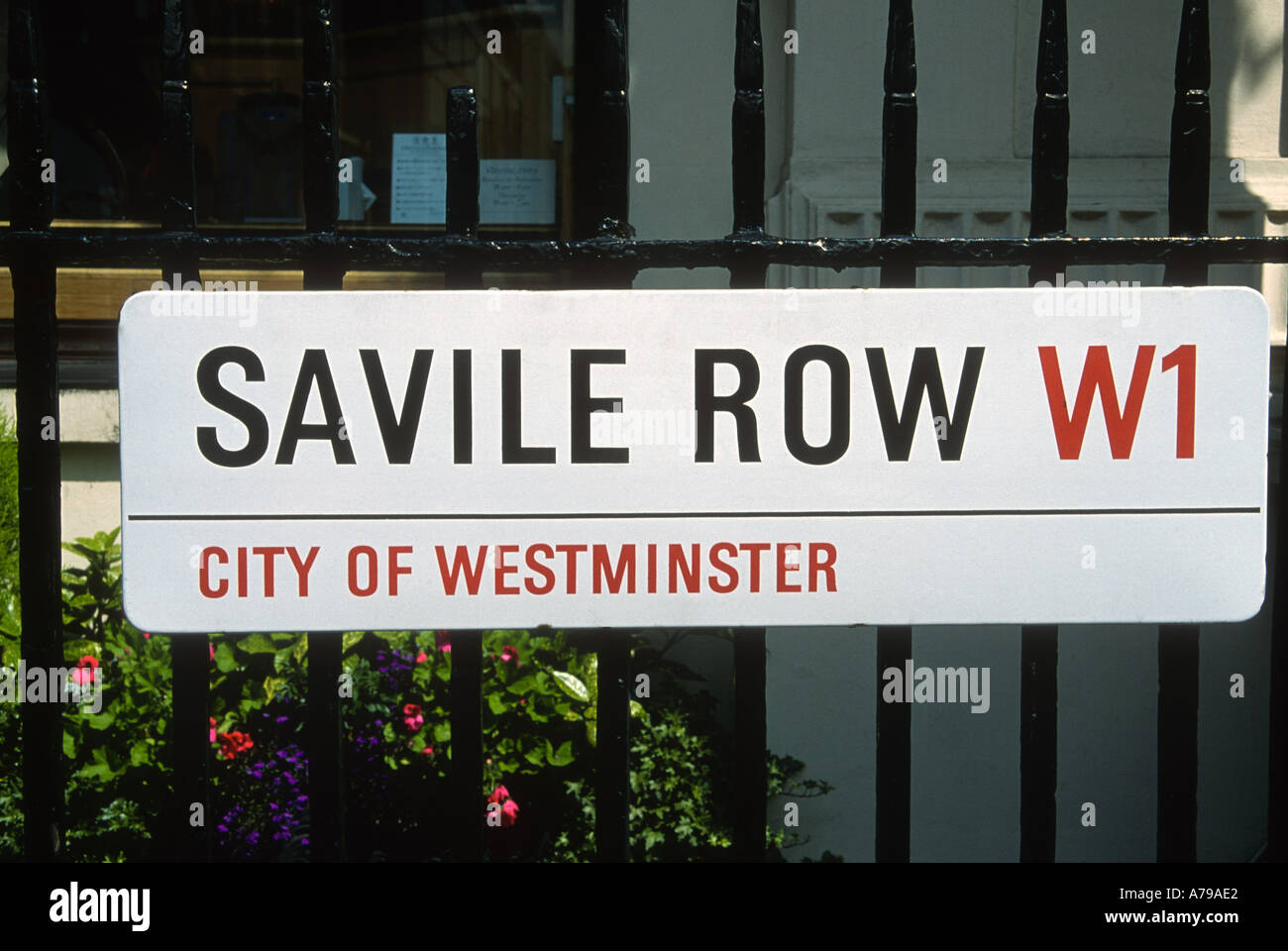Savile row street sign hi-res stock photography and images - Alamy