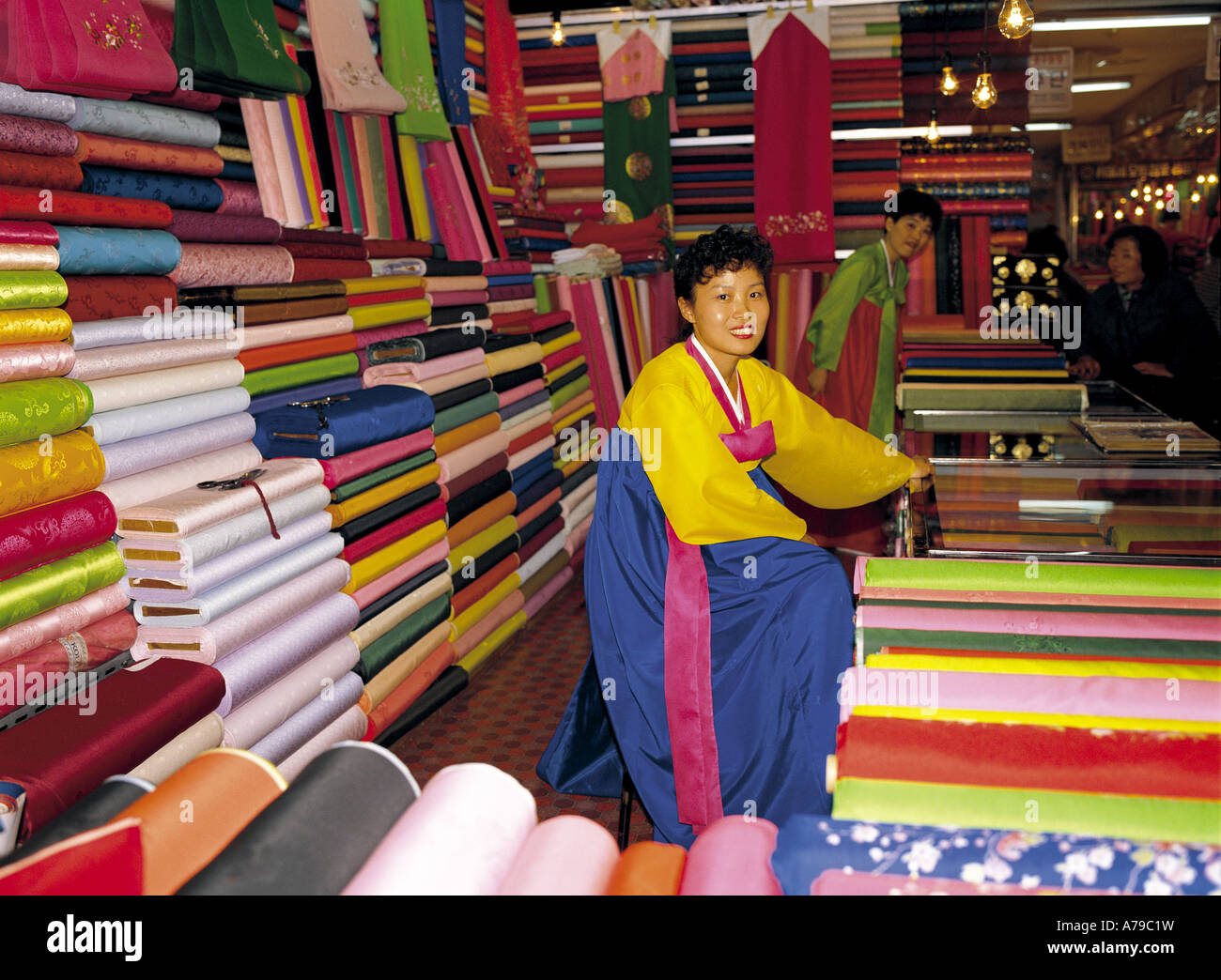 Silk store Seoul South Korea Stock Photo - Alamy
