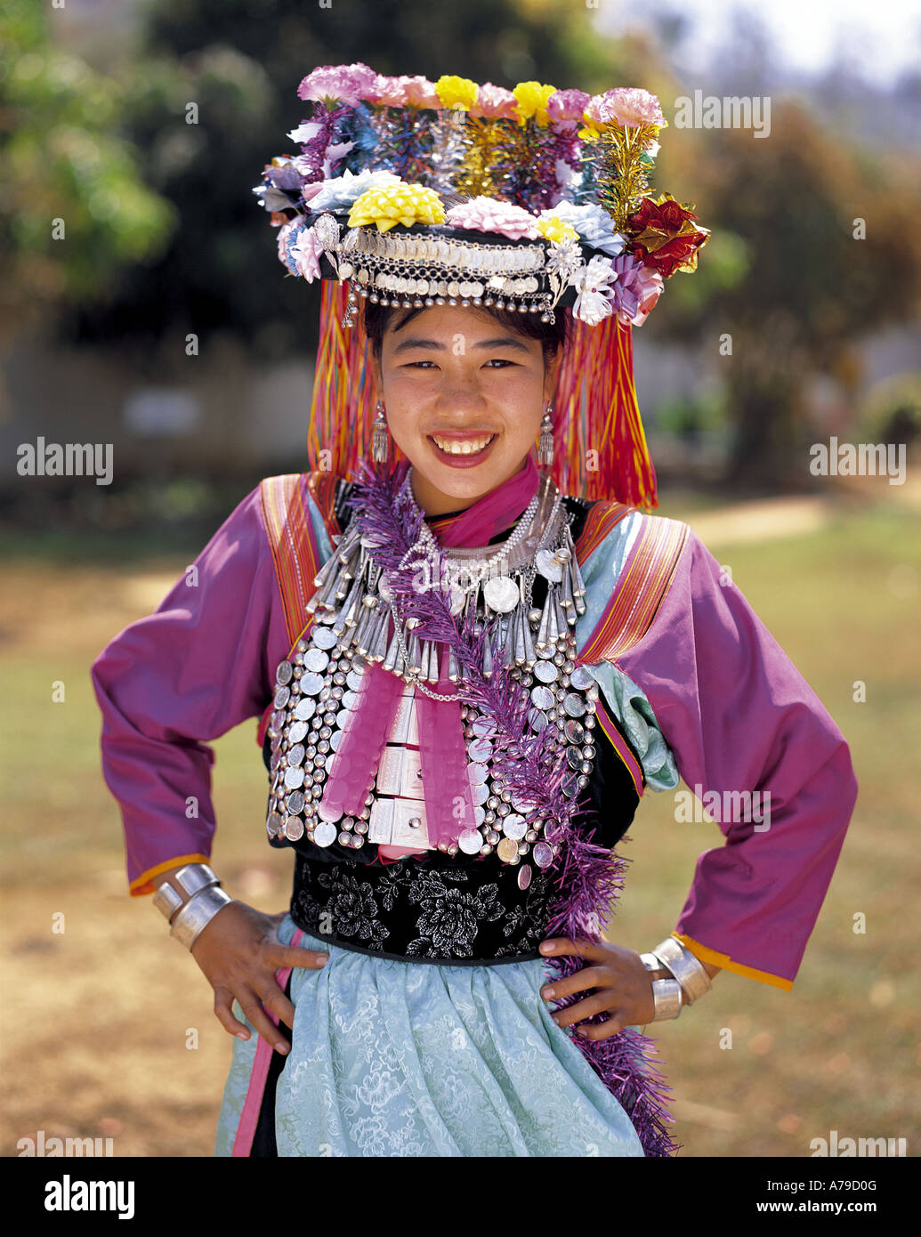 Lisu girl hi-res stock photography and images - Alamy