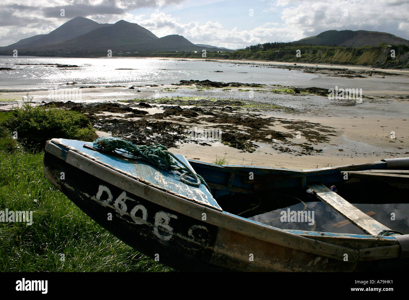 Curragh boat hi-res stock photography and images - Alamy