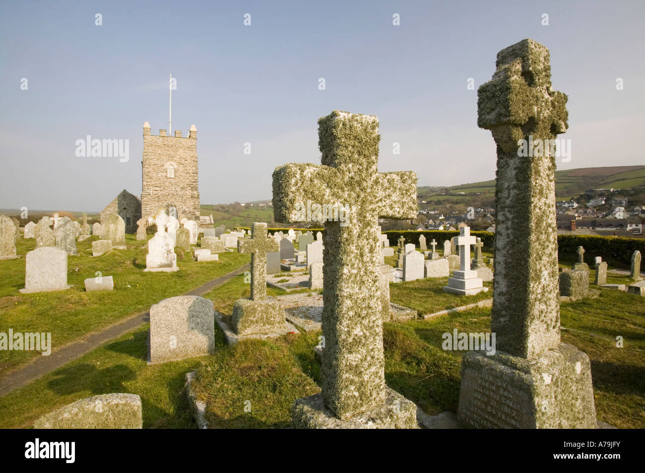 Old stone cross gravestones in Boscastle churchyard, Cornwall, UK Stock ...