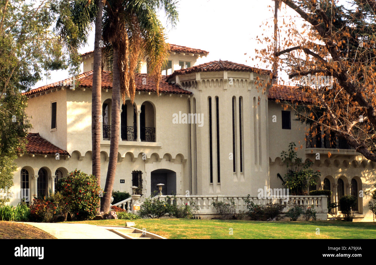 Hollywood hills house hi-res stock photography and images - Alamy