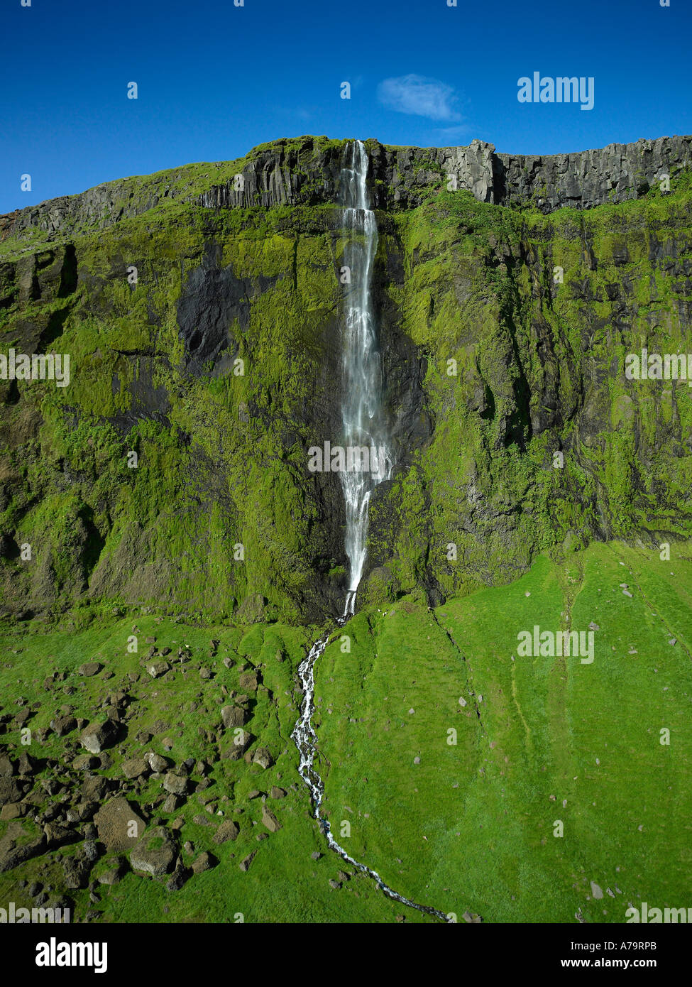 Untouched waterfall hi-res stock photography and images - Alamy