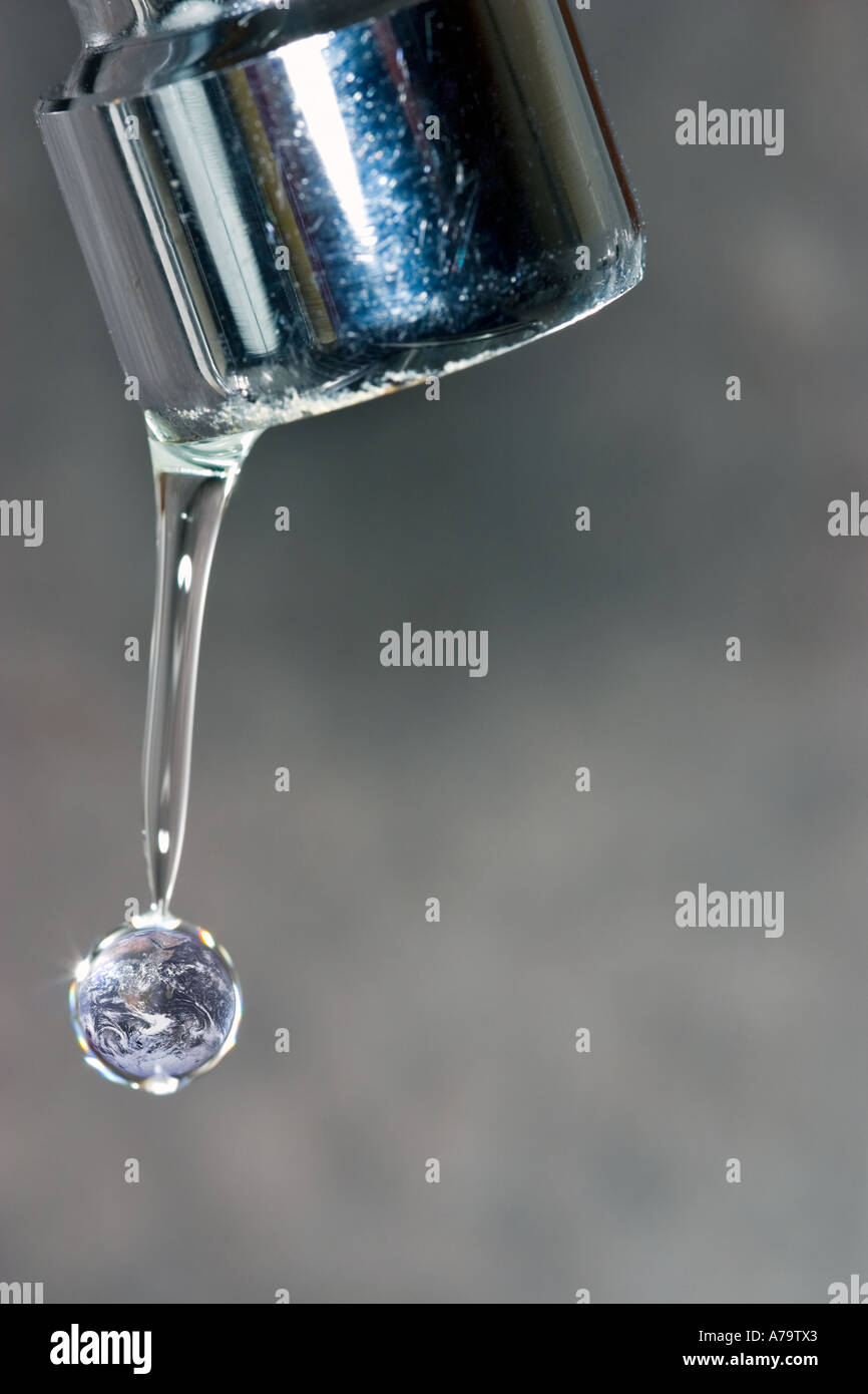 Water dripping down from drain hi-res stock photography and images - Alamy