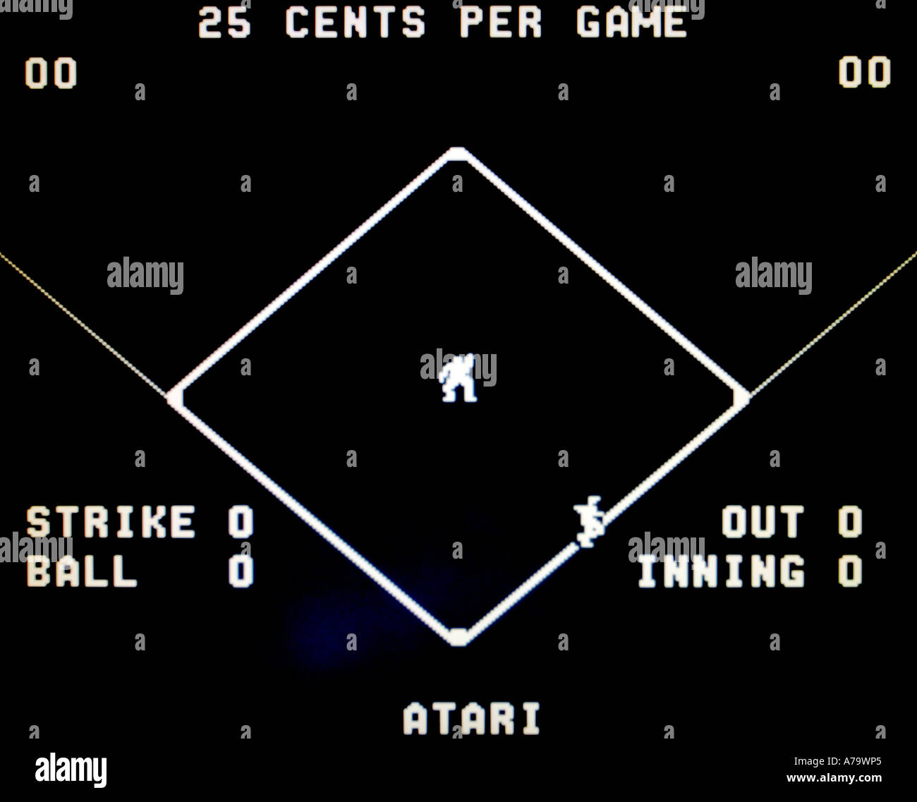 Video game arcade 1976 hi-res stock photography and images - Alamy