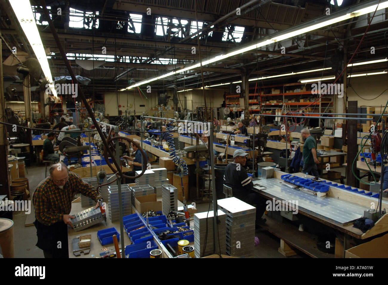 Workers at GAL Elevator Company in the NYC borough of the Bronx Stock ...