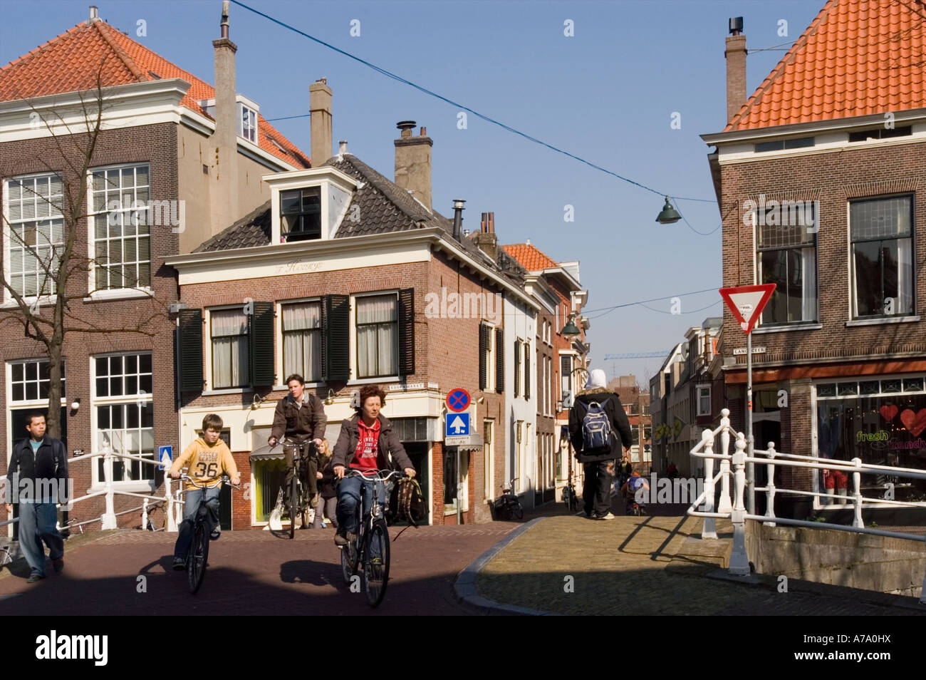 Delft Bridge Over Canal High Resolution Stock Photography and Images ...