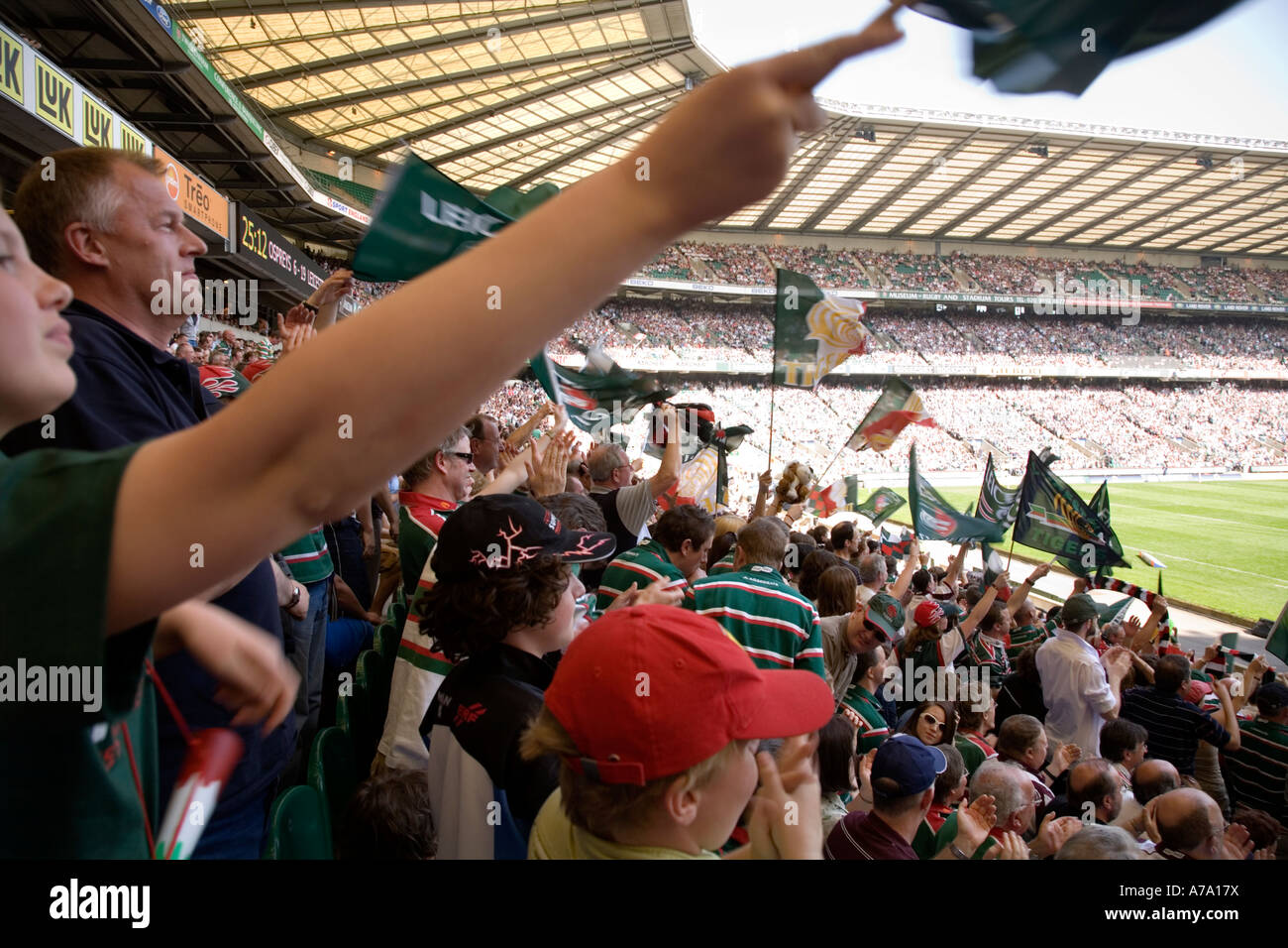 Welsh rugby fans happy hi-res stock photography and images - Alamy