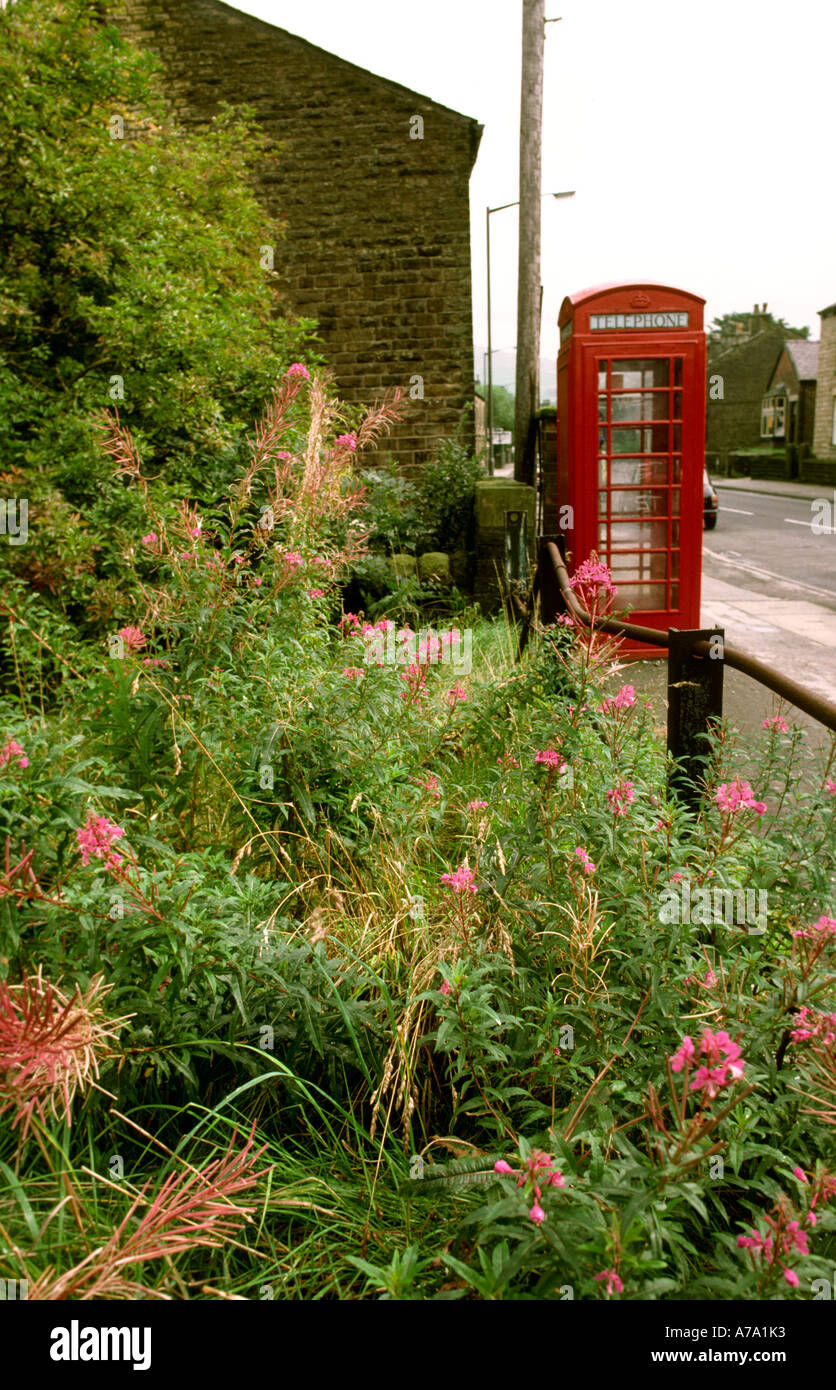 Hayfield village peak district hi-res stock photography and images - Alamy