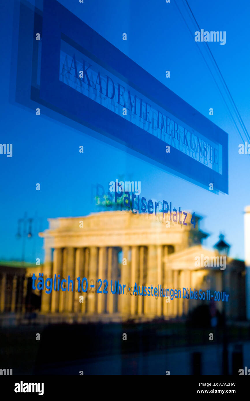 Brandenburger Tor Brandenburg Gate Berlin Germany Reflected in Window ...