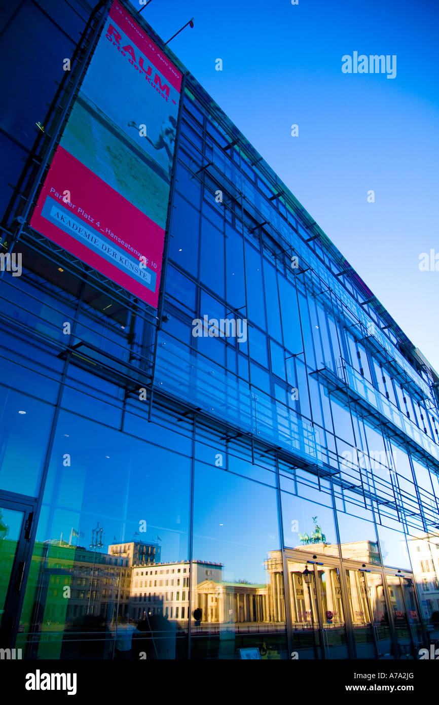 Brandenburger gate in window hi-res stock photography and images - Alamy