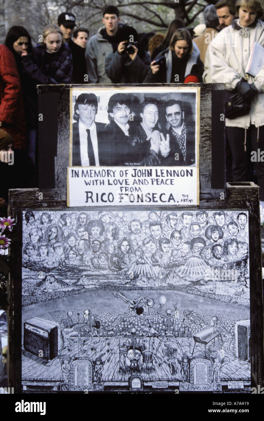 John Lennon Memorial Strawberry Fields Manhattan New York Stock Photo ...