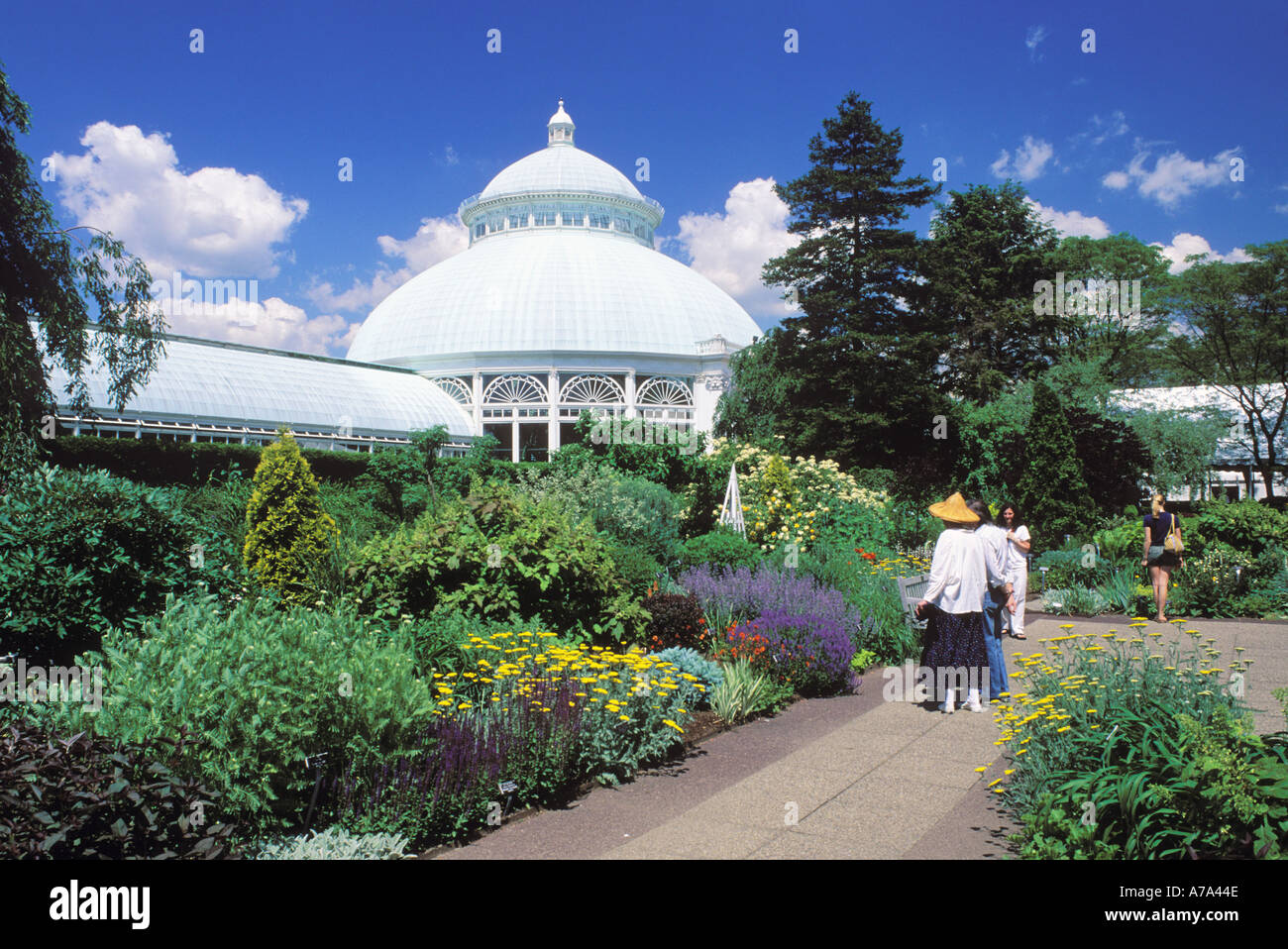 New York Botanical Gardens Enid A Haupt Conservatory Bronx New York ...